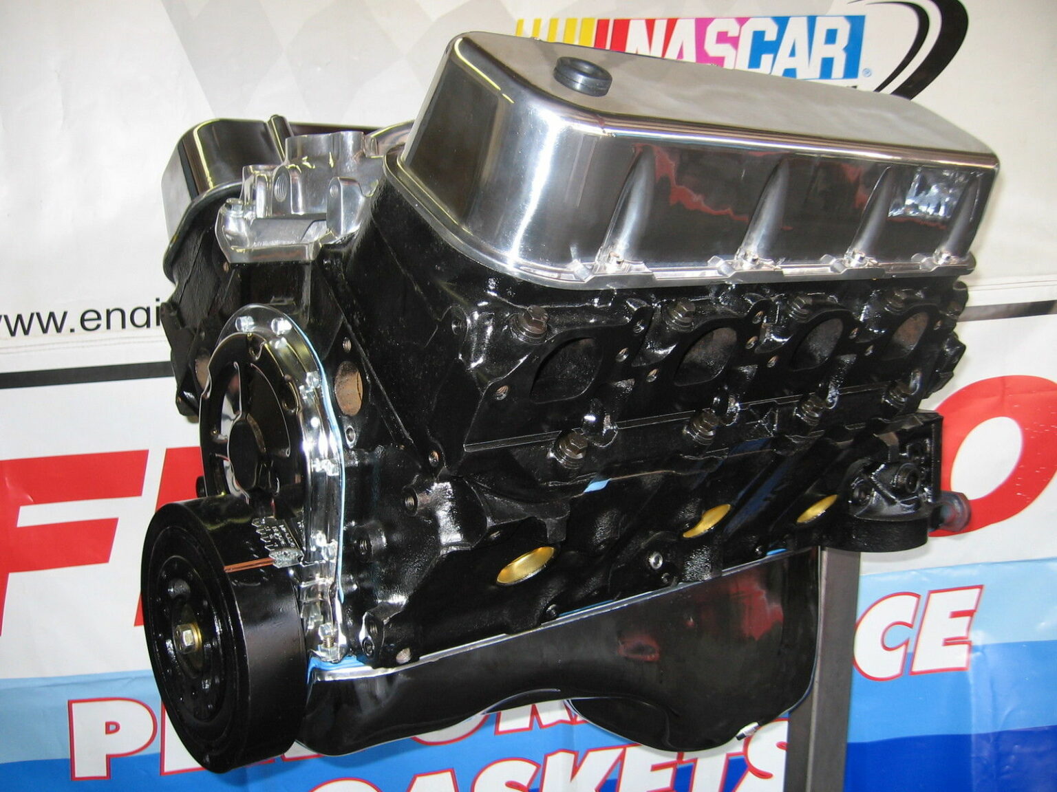 Chevrolet 454 / 450 HP High Performance Turn-Key Crate Engine - Five ...